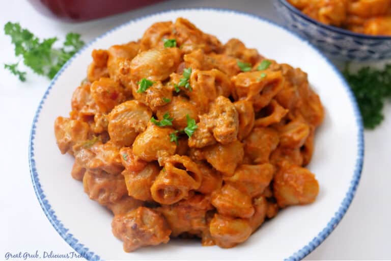 Creamy Ground Beef Pasta - Great Grub, Delicious Treats
