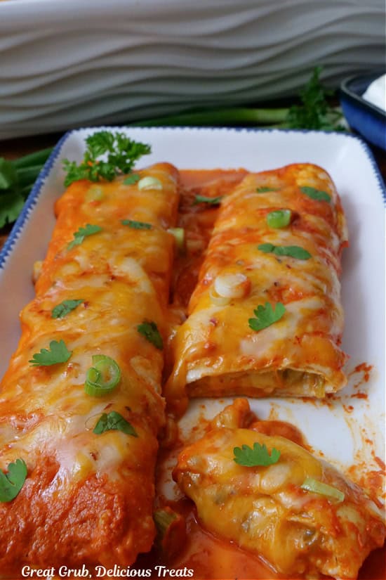 Cheese Enchiladas with Green Chiles - Great Grub, Delicious Treats