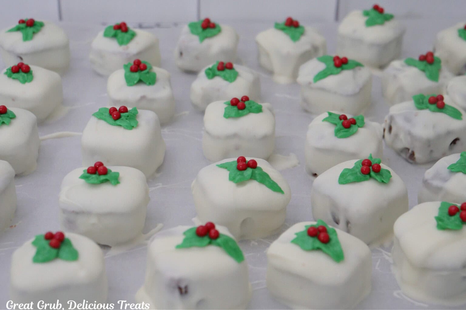 Mini Gingerbread Bites - Great Grub, Delicious Treats